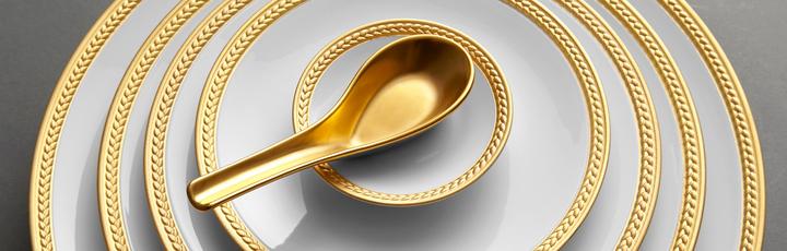 DINNERWARE AND PORCELAIN REFINED WITH GOLD | artedona.